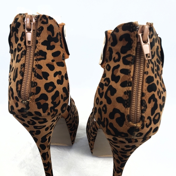 Liliana | Shoes | Liliana Sexy Sky High Platform Stilettos Beautiful ...
